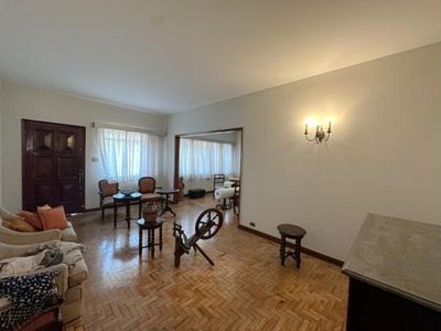 Casa para alugar com 800m², 4 quartos e 2 vagas