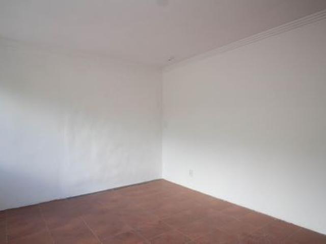 Casa para alugar com 800m², 5 quartos e 4 vagas