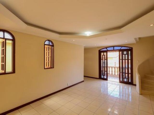 Casa para alugar com 80m², 3 quartos e 2 vagas