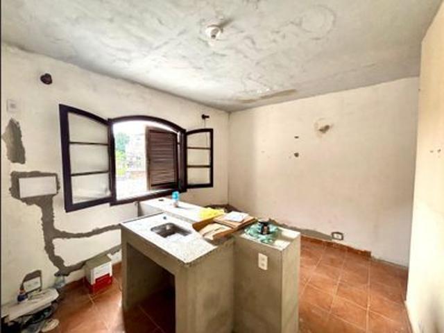 Casa para alugar com 80m², 2 quartos e 1 vaga
