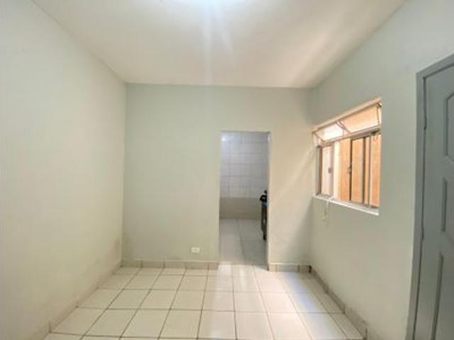 Casa para alugar com 80m², 2 quartos e sem vaga