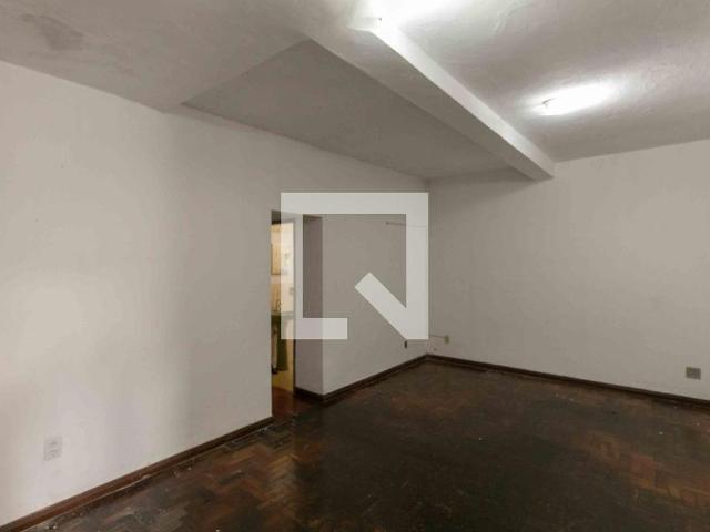 Casa para alugar com 80m², 2 quartos e sem vaga