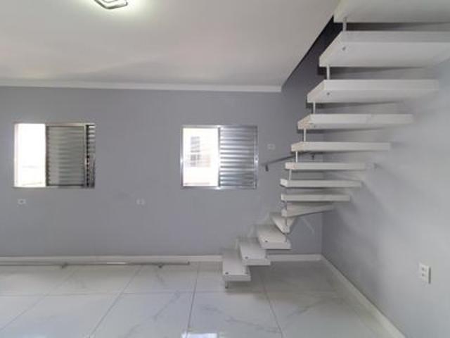 Casa para alugar com 82m², 3 quartos e 1 vaga