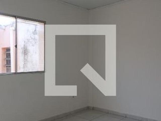 Casa para alugar com 85m², 3 quartos e sem vaga