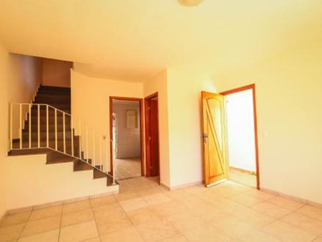 Casa para alugar com 90m², 3 quartos e 2 vagas