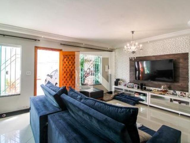 Casa para alugar com 90m², 3 quartos e 2 vagas