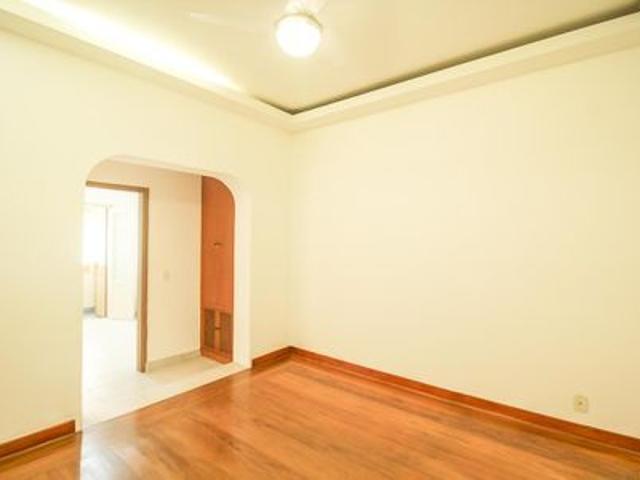 Casa para alugar com 90m², 3 quartos e sem vaga