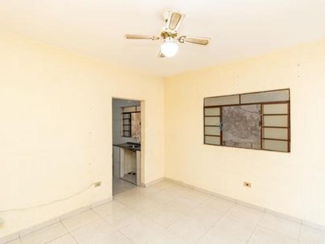 Casa para alugar com 90m², 2 quartos e 1 vaga