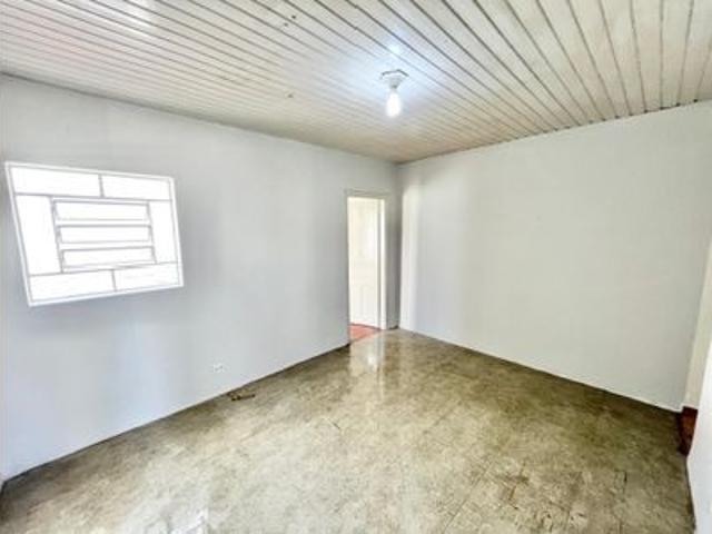 Casa para alugar com 90m², 2 quartos e sem vaga