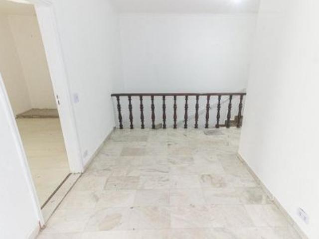 Casa para alugar com 90m², 4 quartos e 1 vaga