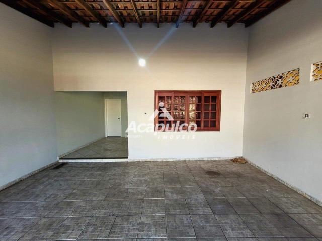 Casa para alugar com 03 quartos no Residencial Vale das Nogueiras em Americana/SP