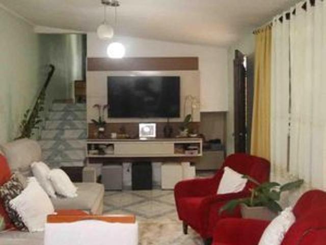 Casa para alugar com 100m², 2 quartos e 1 vaga