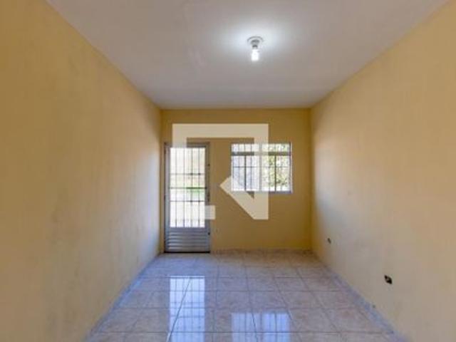 Casa para alugar com 100m², 2 quartos e 1 vaga