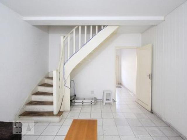 Casa para alugar com 100m², 2 quartos e 1 vaga