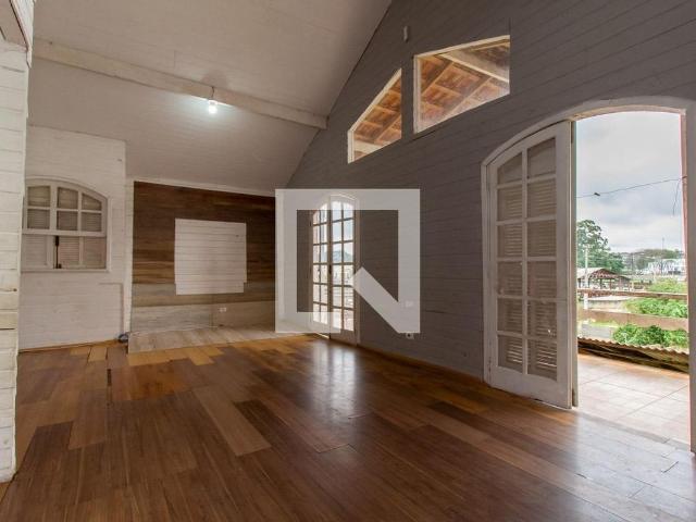 Casa para alugar com 110m², 3 quartos e 1 vaga