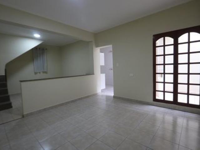 Casa para alugar com 120m², 2 quartos e 1 vaga