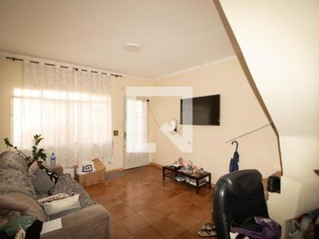 Casa para alugar com 120m², 2 quartos e 1 vaga
