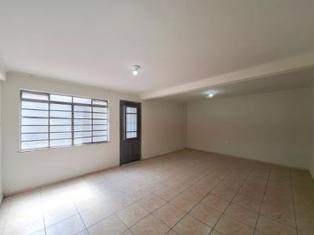 Casa para alugar com 120m², 3 quartos e 1 vaga