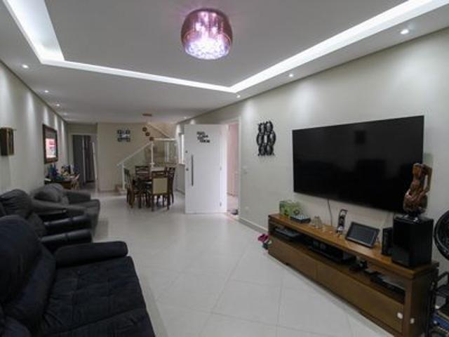 Casa para alugar com 120m², 3 quartos e 4 vagas