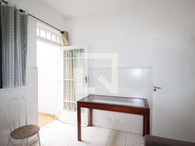 Casa para alugar com 120m², 4 quartos e 1 vaga