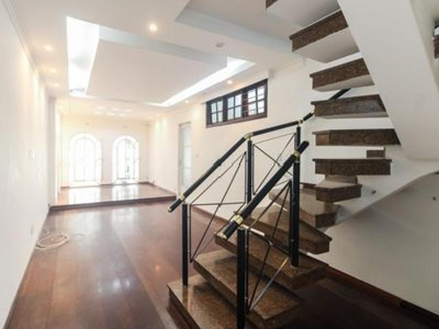 Casa para alugar com 120m², 4 quartos e 2 vagas