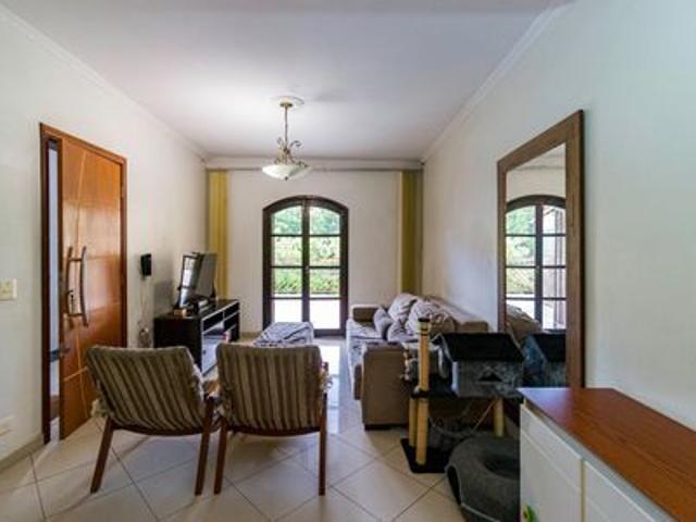 Casa para alugar com 125m², 3 quartos e 2 vagas
