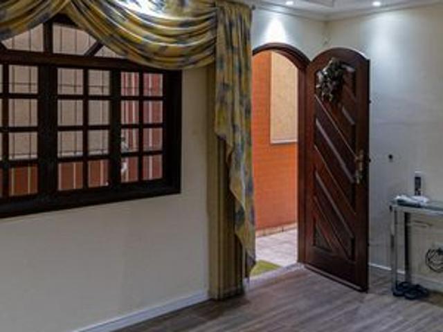 Casa para alugar com 125m², 3 quartos e 4 vagas