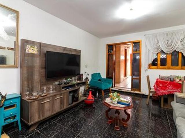 Casa para alugar com 125m², 4 quartos e 1 vaga