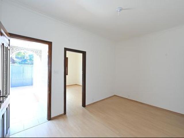 Casa para alugar com 130m², 3 quartos e 2 vagas