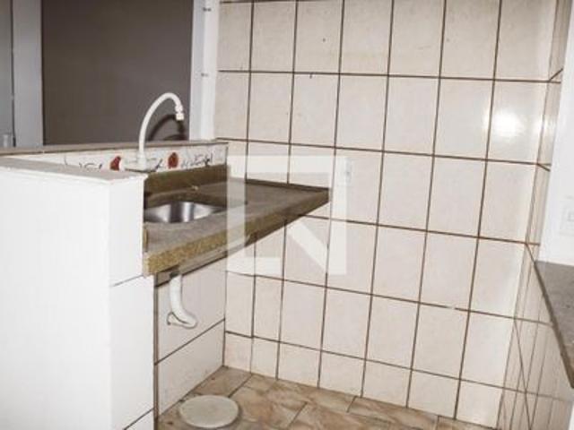 Casa para alugar com 132m², 2 quartos e 1 vaga