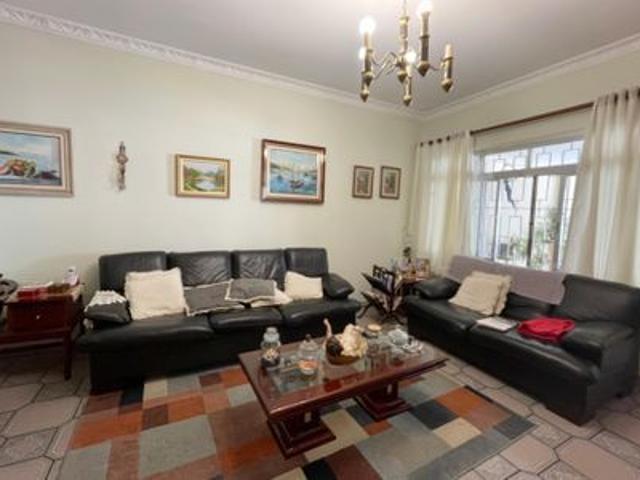 Casa para alugar com 136m², 3 quartos e 1 vaga