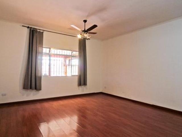 Casa para alugar com 139m², 3 quartos e 2 vagas