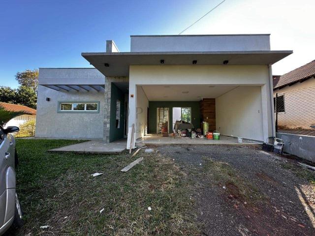 Casa para alugar com 140m², 3 quartos e 2 vagas