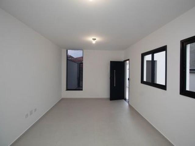 Casa para alugar com 140m², 3 quartos e 2 vagas