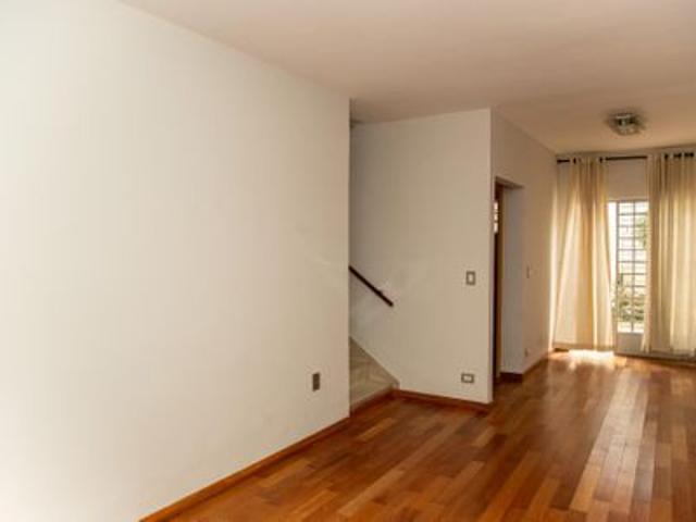 Casa para alugar com 140m², 4 quartos e 3 vagas