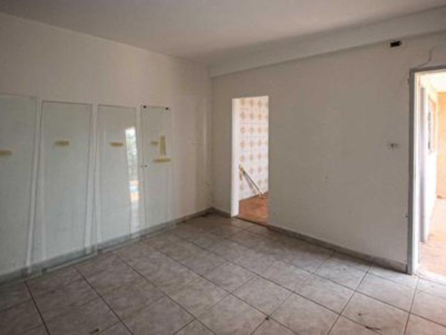 Casa para alugar com 150m², 1 quarto e sem vaga