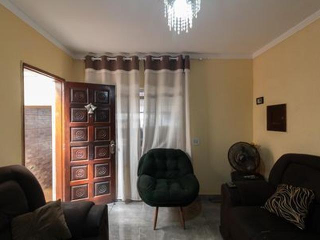 Casa para alugar com 150m², 2 quartos e 2 vagas