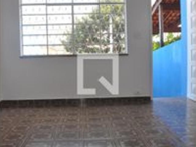 Casa para alugar com 150m², 3 quartos e 1 vaga