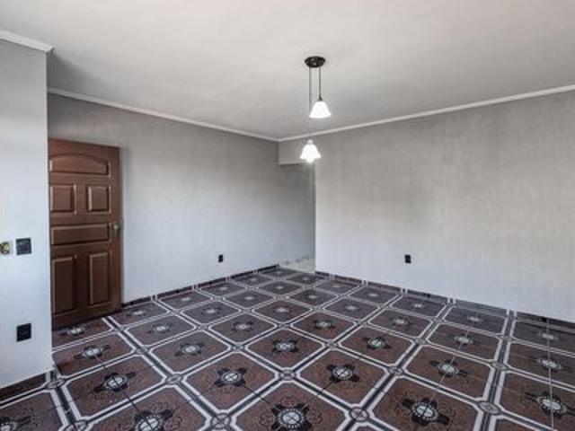 Casa para alugar com 150m², 3 quartos e 1 vaga