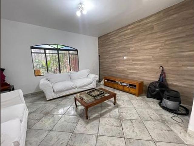 Casa para alugar com 150m², 4 quartos e 2 vagas