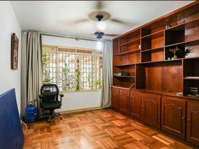 Casa para alugar com 153m², 4 quartos e 2 vagas