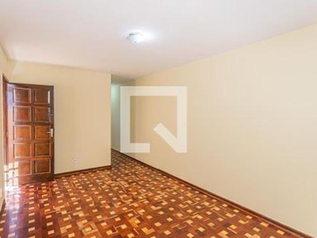 Casa para alugar com 157m², 3 quartos e 2 vagas