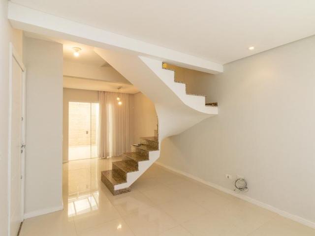 Casa para alugar com 157m², 3 quartos e 2 vagas