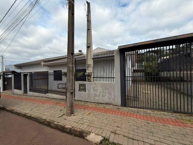 Casa para alugar com 158m², 4 quartos e 2 vagas