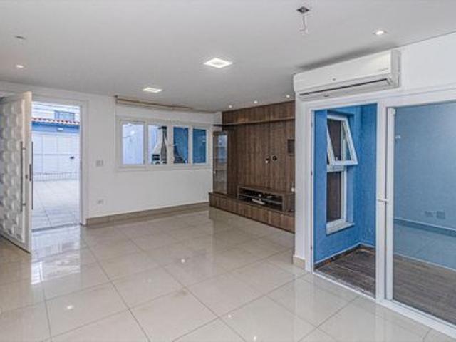 Casa para alugar com 160m², 3 quartos e 3 vagas