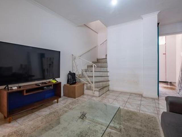 Casa para alugar com 168m², 3 quartos e 2 vagas