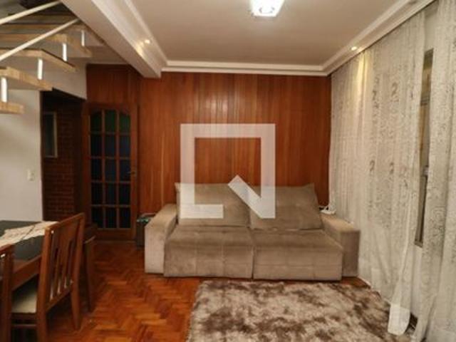 Casa para alugar com 168m², 3 quartos e 3 vagas