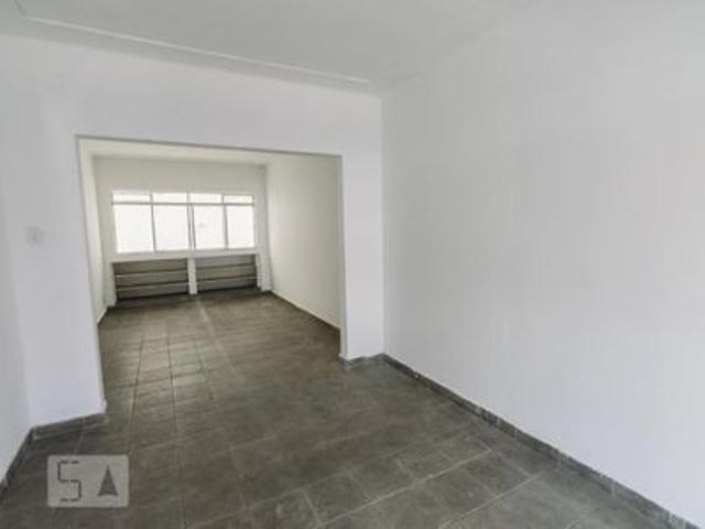 Casa para alugar com 168m², 4 quartos e 1 vaga