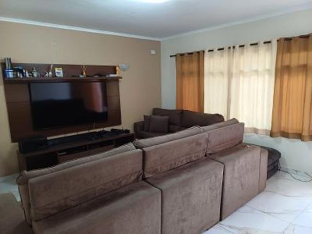 Casa para alugar com 170m², 3 quartos e 2 vagas