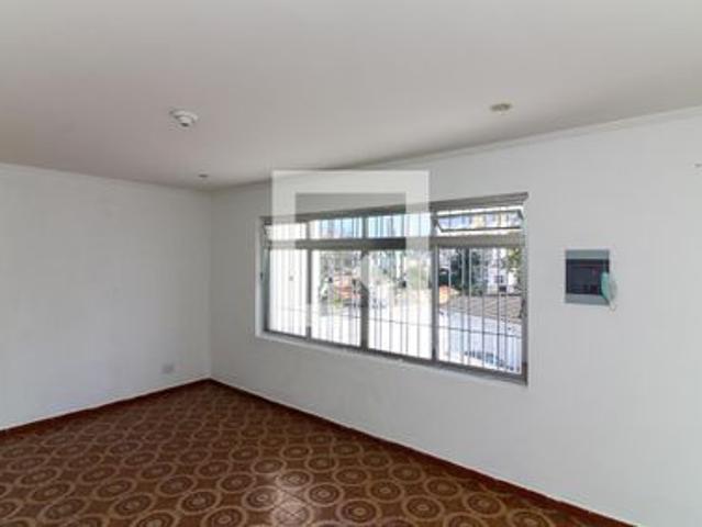 Casa para alugar com 170m², 4 quartos e 2 vagas